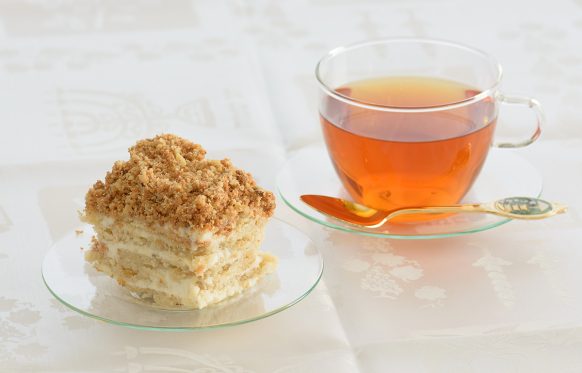 Smetannik Sour Cream Cake (Торт Сметанник) - Russian Recipe Book